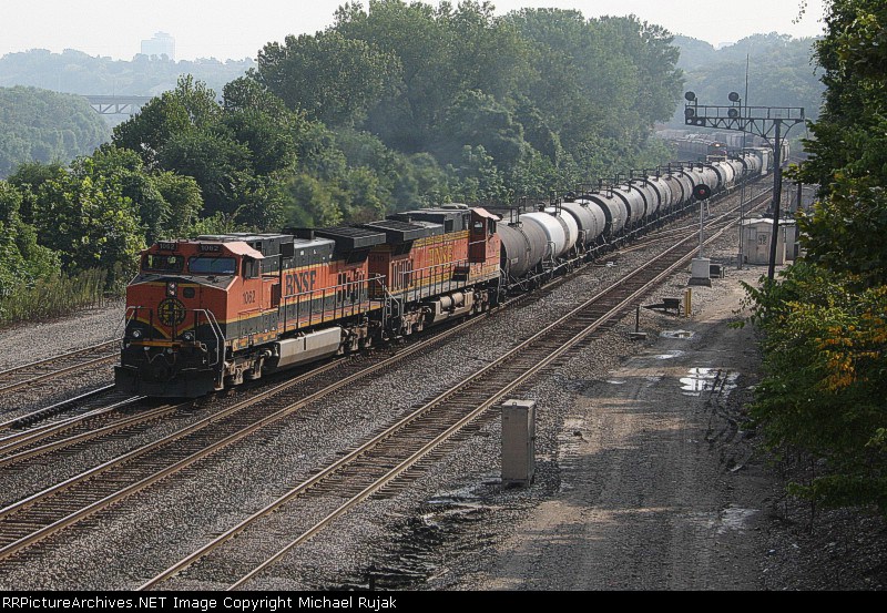 BNSF 1062